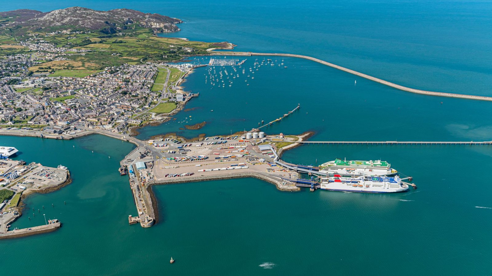 Stena Estrid vessel information & pictures
